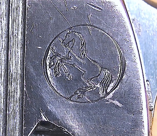 Need Help with a Rampant Colt logo restoration | Colt Forum