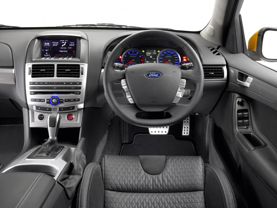 FPV FG F6 SEDAN INTERIOR — Postimages