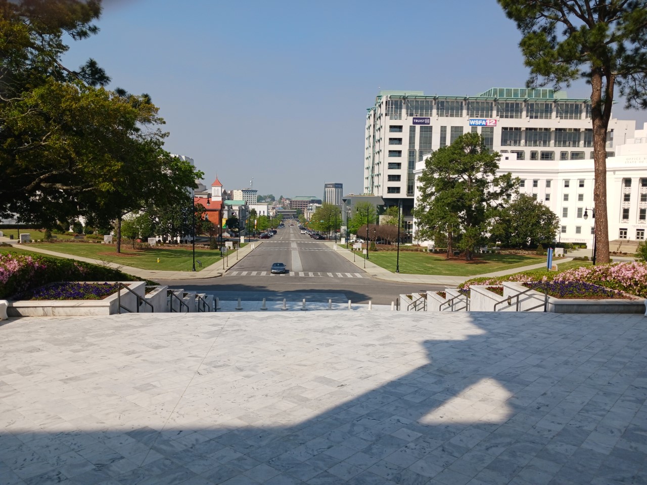 Capitol 7 View From Front — Postimages