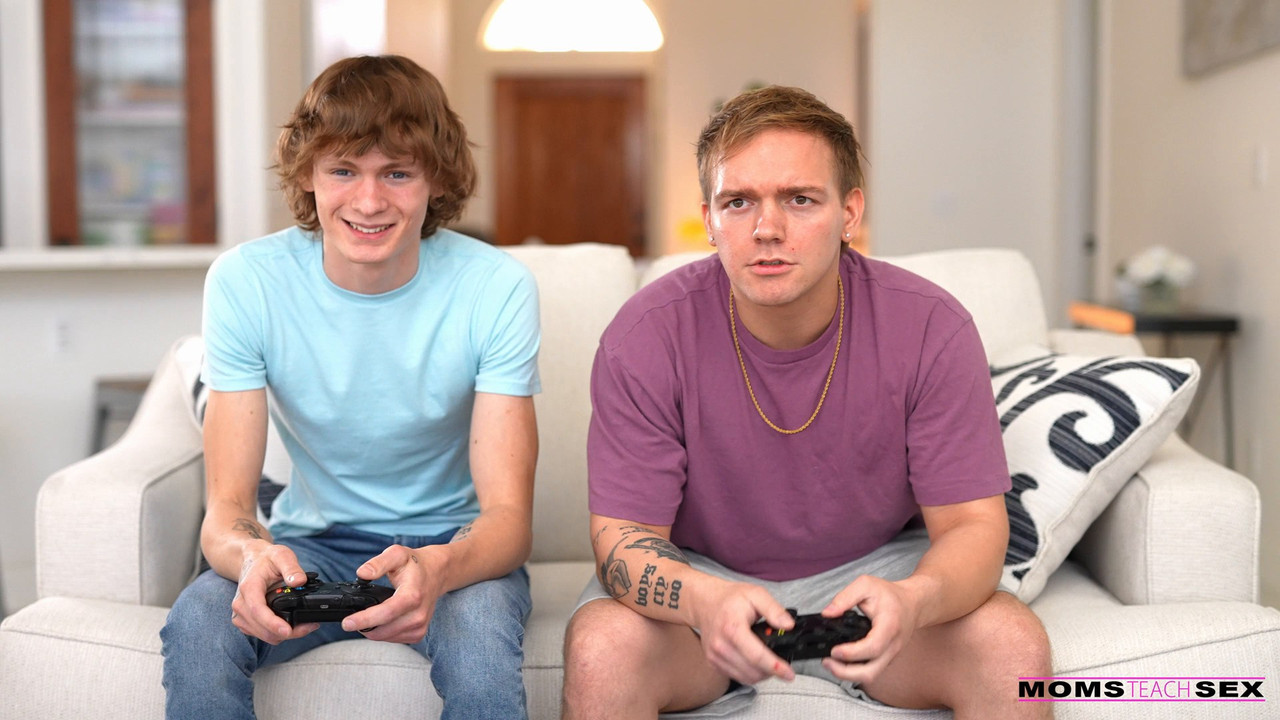 Demi Diveena Lets Bang My Stepmom MOMSTEACHSEX mp4 0000 — Postimages