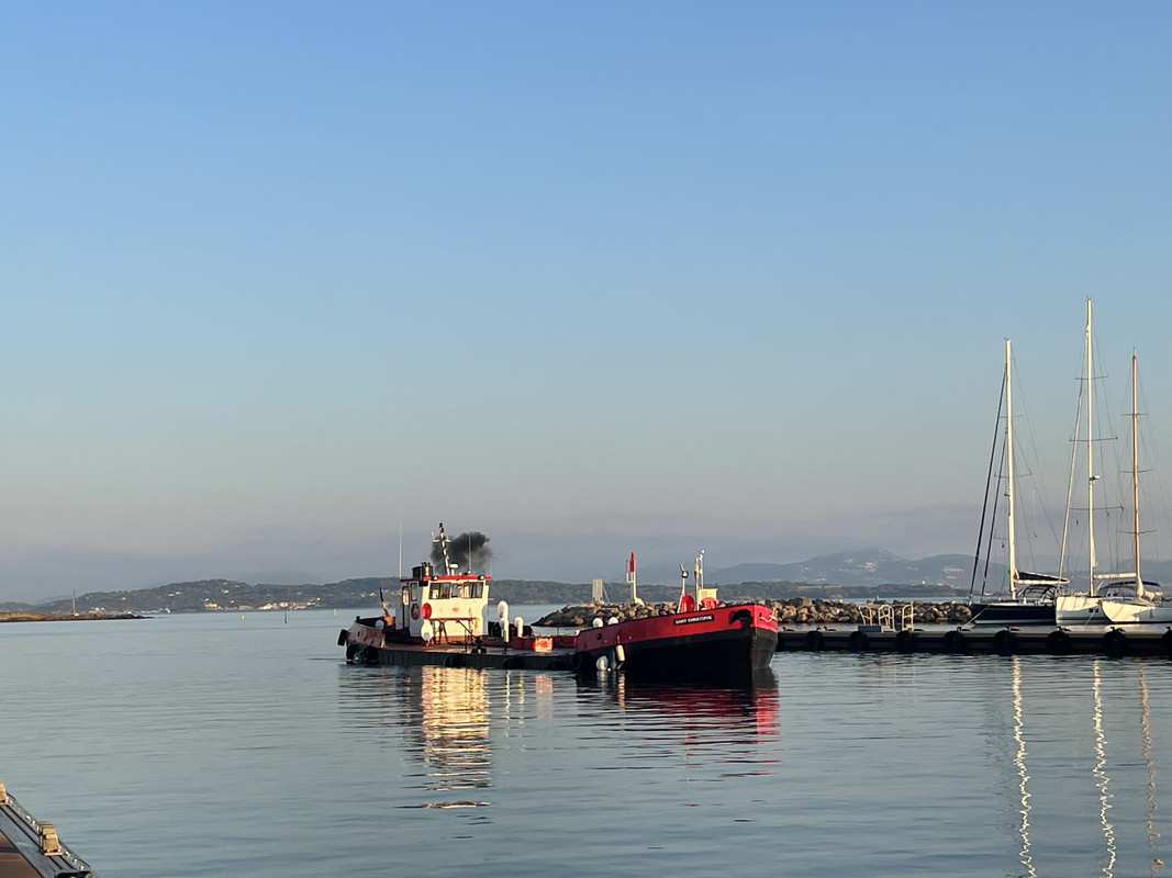 549 B9791 F95 A 4 BA3 AB91 BE6049 EF4 C3 A — Postimages