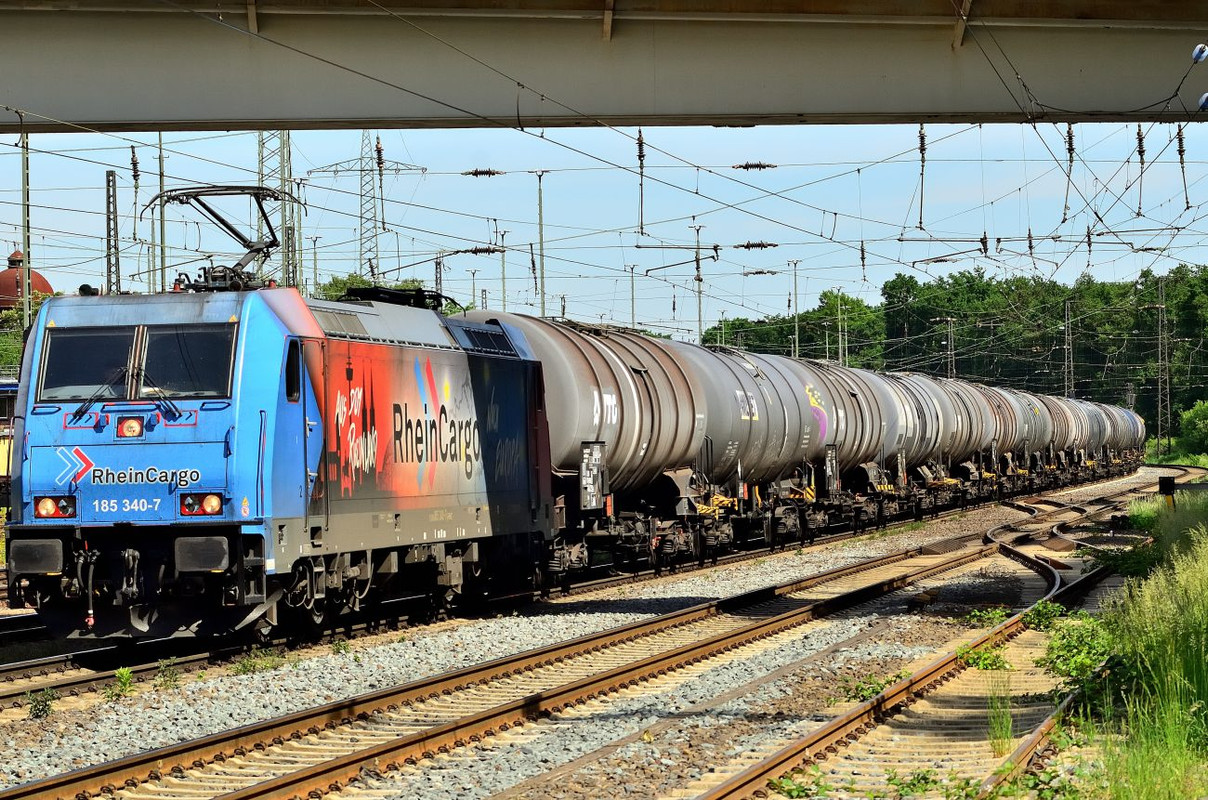 185 340 — Postimages