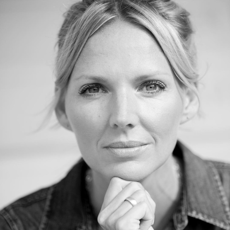 C3947542 B9 B9 437 B 8 FDA BF81 B141 A393 — Postimages