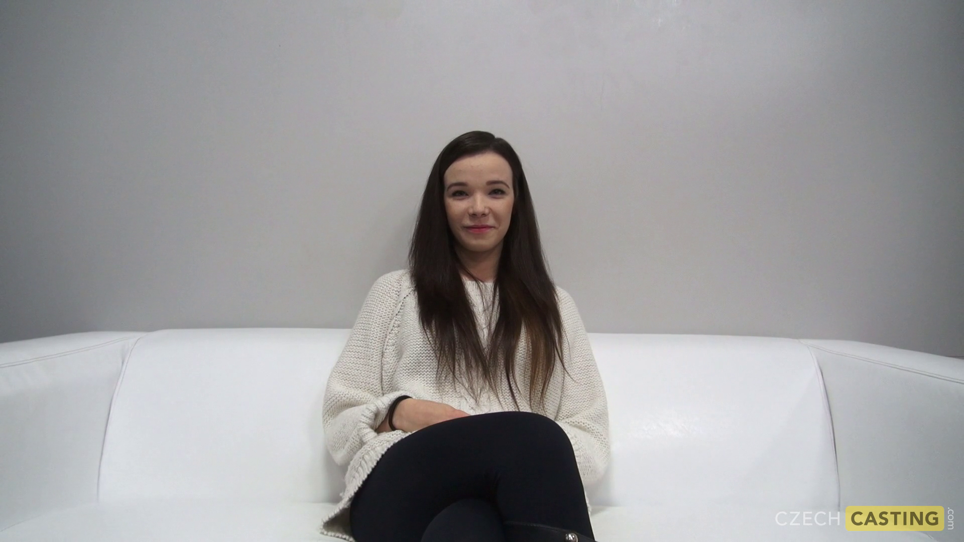 CZechcastingeliska1505 013 — Postimages