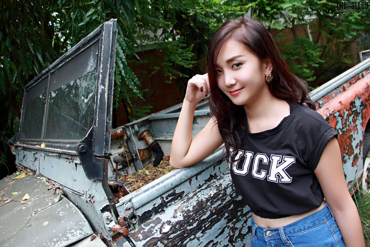 lolita cheng 96 0017 — Postimages