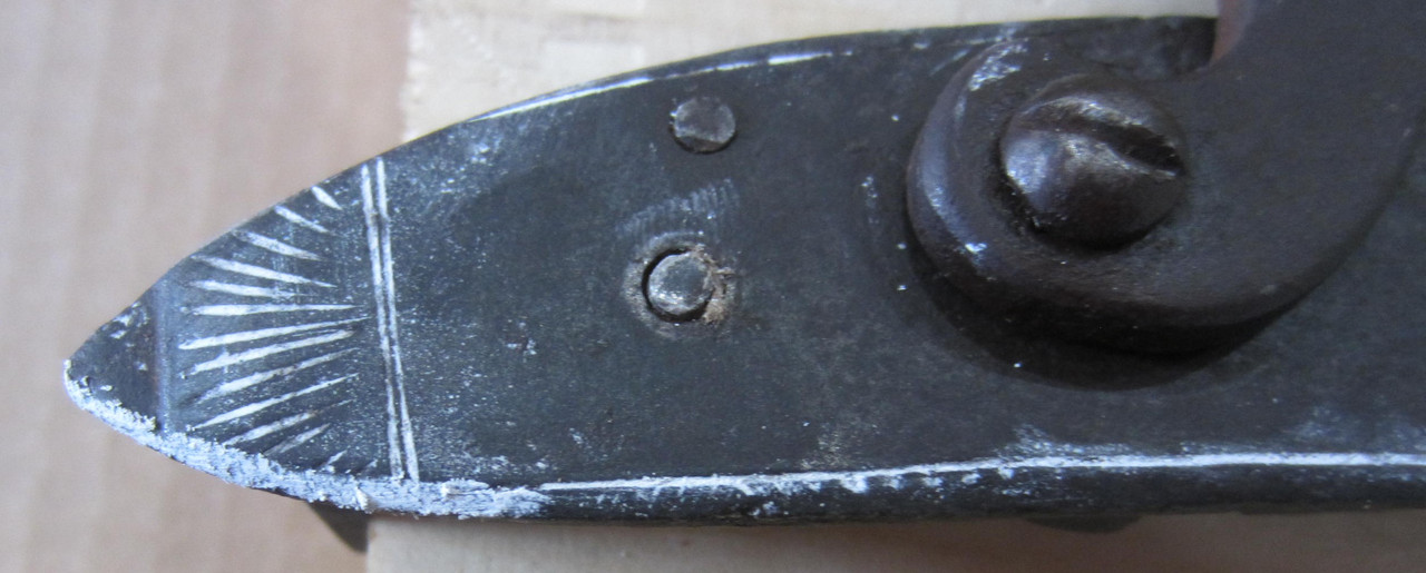 Lock Tail 3 — Postimages