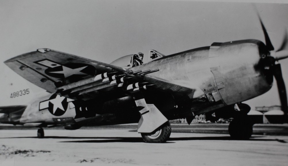 L084 - Republic P-47N Thunderbolt. How bad can it be? ** FINISHED ...