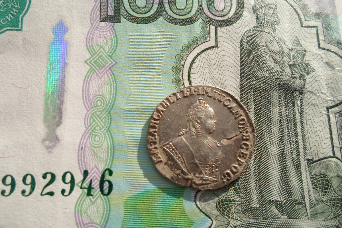 SAM 5752 — Postimages