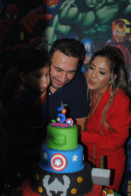 Pedro 205 — Postimages