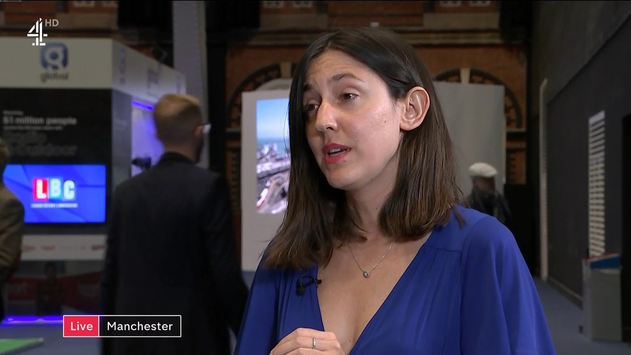 Channel 4 News 20211003 18301900 ts snapshot 14 45 365 — Postimages