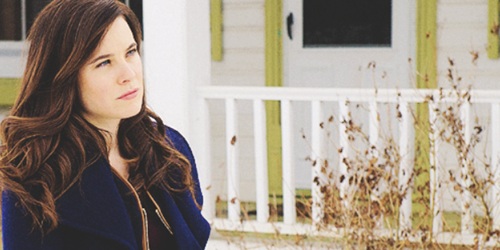 denouement -> Alana Bloom