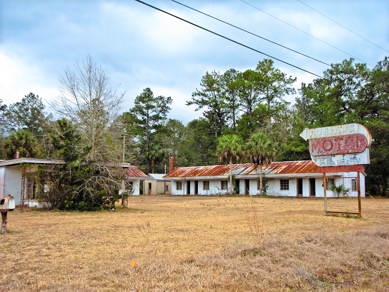 Ol’ run down Motels > General Discussion > AR15.COM