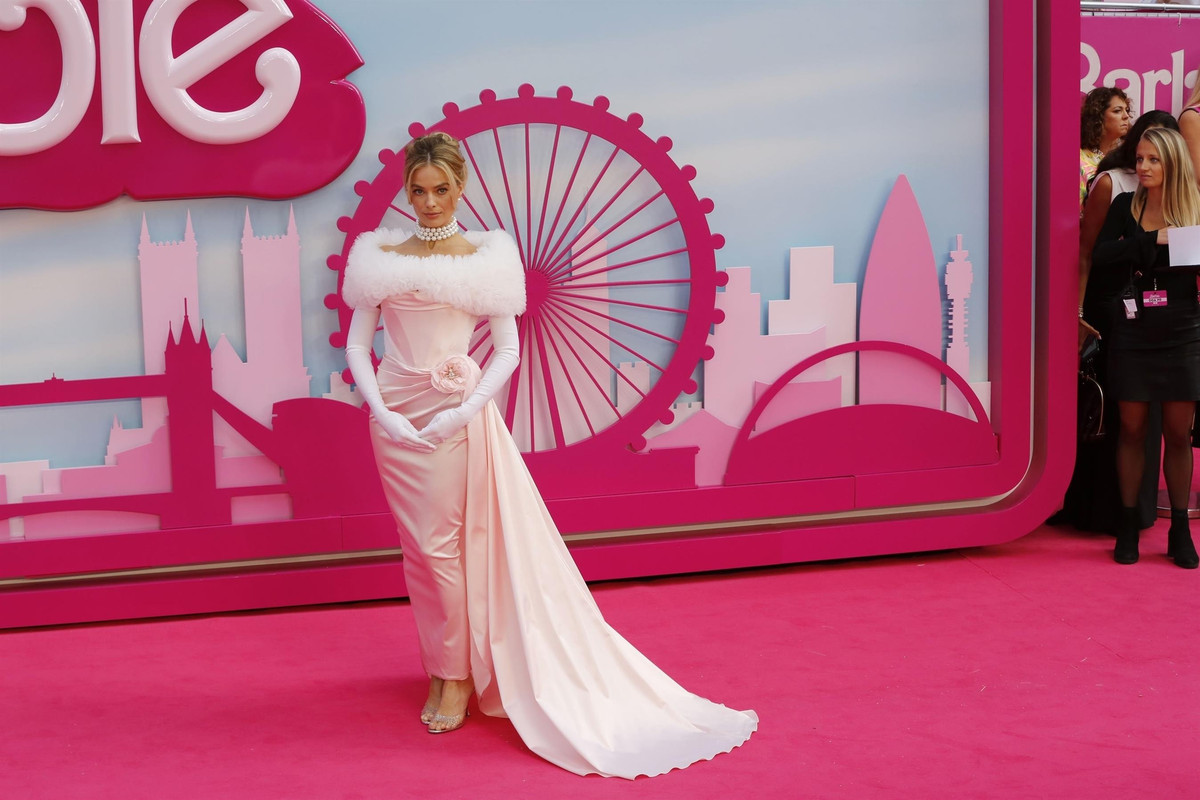 MRBR BLDN 2887929 — Postimages