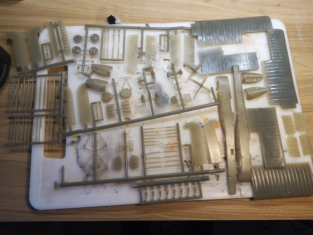 Howard's Novo Vickers Vimy **cancelled** - The Unofficial Airfix ...