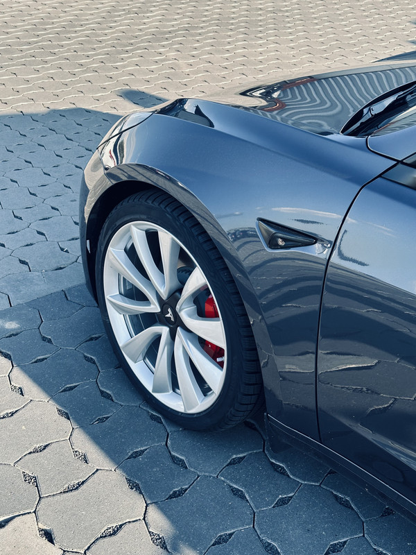 New wheels on the M3P : r/TeslaModel3