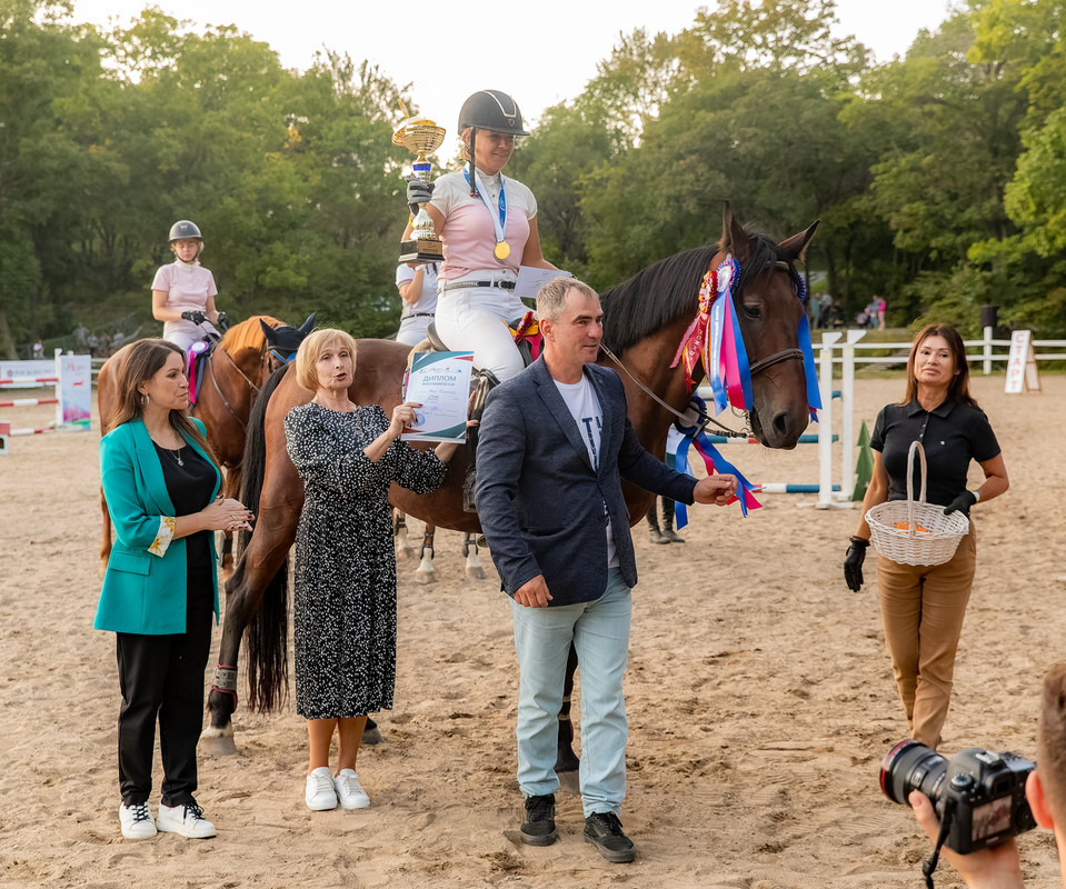 1685 CR2 — Postimages