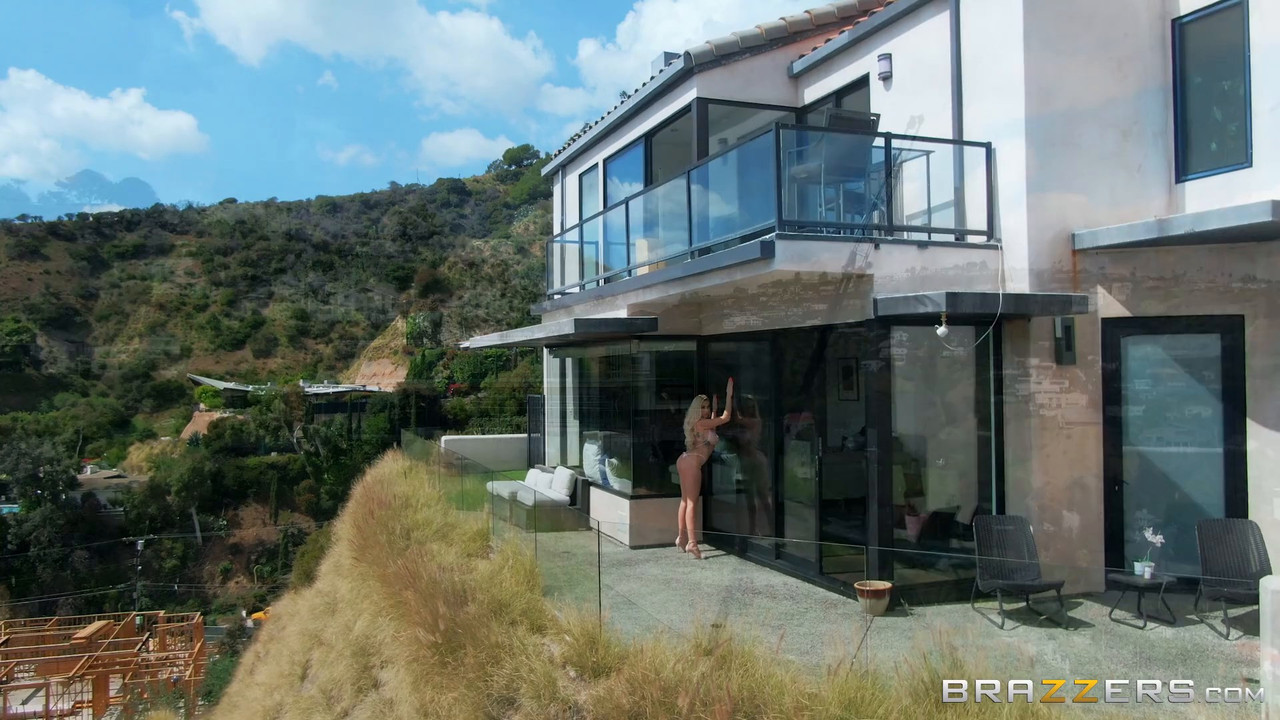 Kendra Sunderland Dripping Wet BRAZZERS mkv 0000 — Postimages