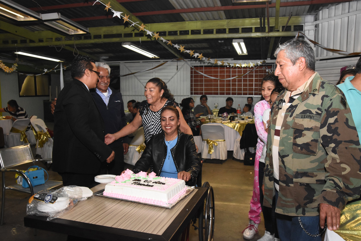 1 (236) — Postimages