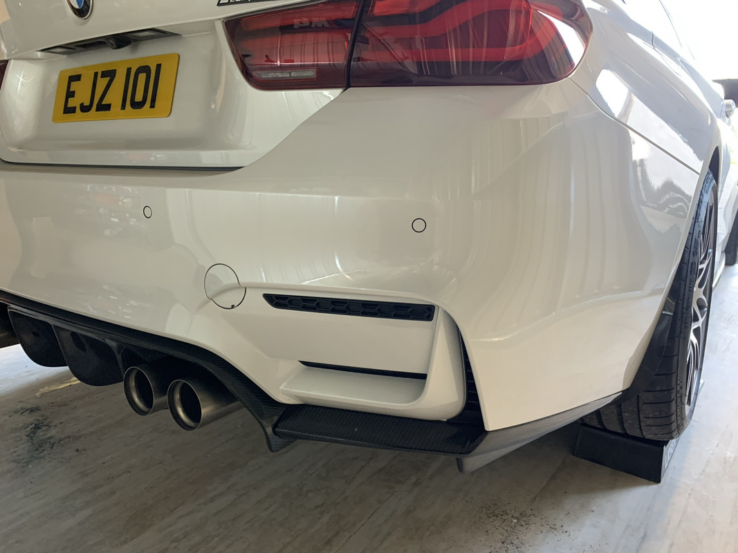 M4 Carbon Fibre 3d Design rear diffuser | The M3cutters