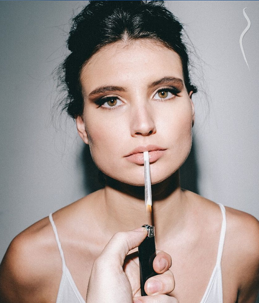 Classify Italian female model