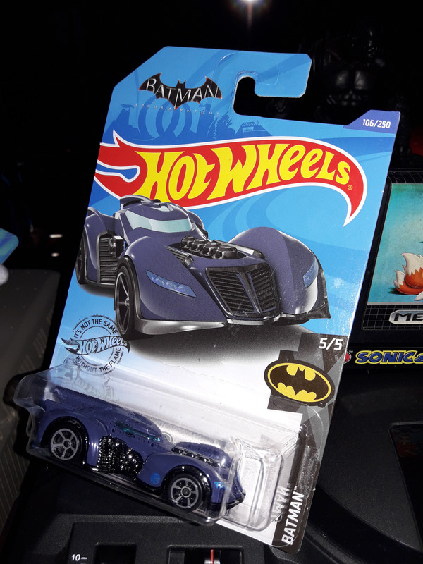 Batman Arkham Knight Batmobile TH — Postimages