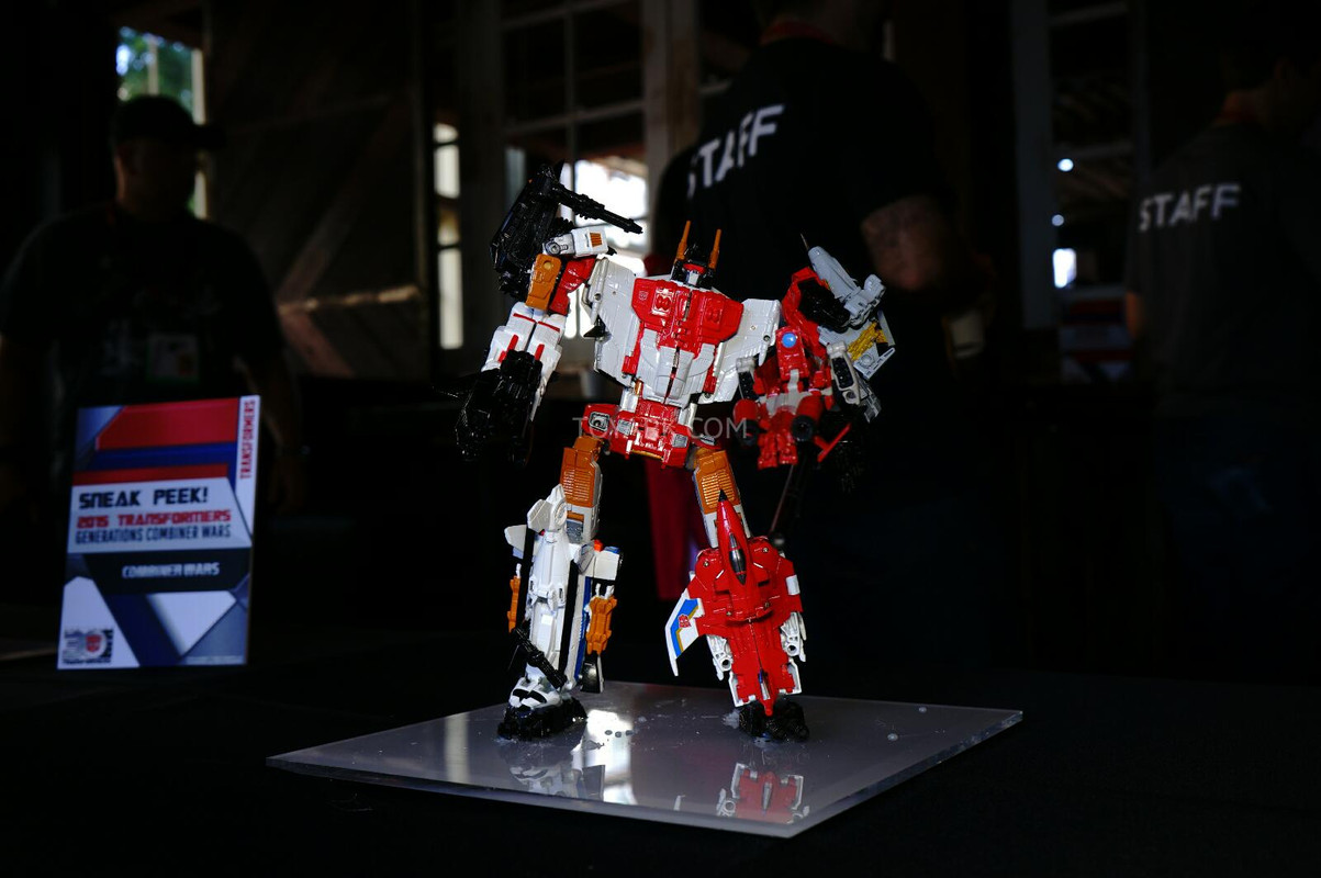 SDCC 2014 Hasbro Transformers Breakfast 102 1406 — Postimages