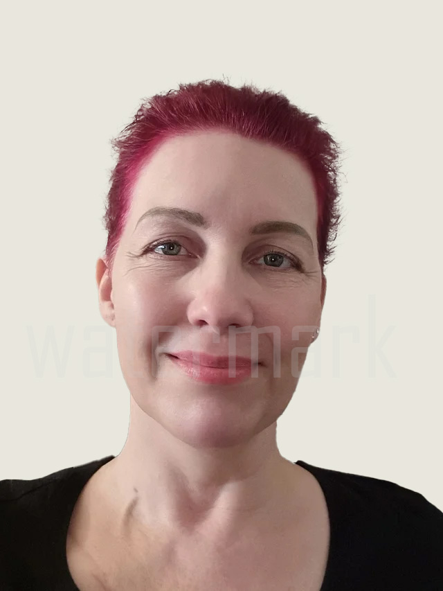 lady watermark — Postimages