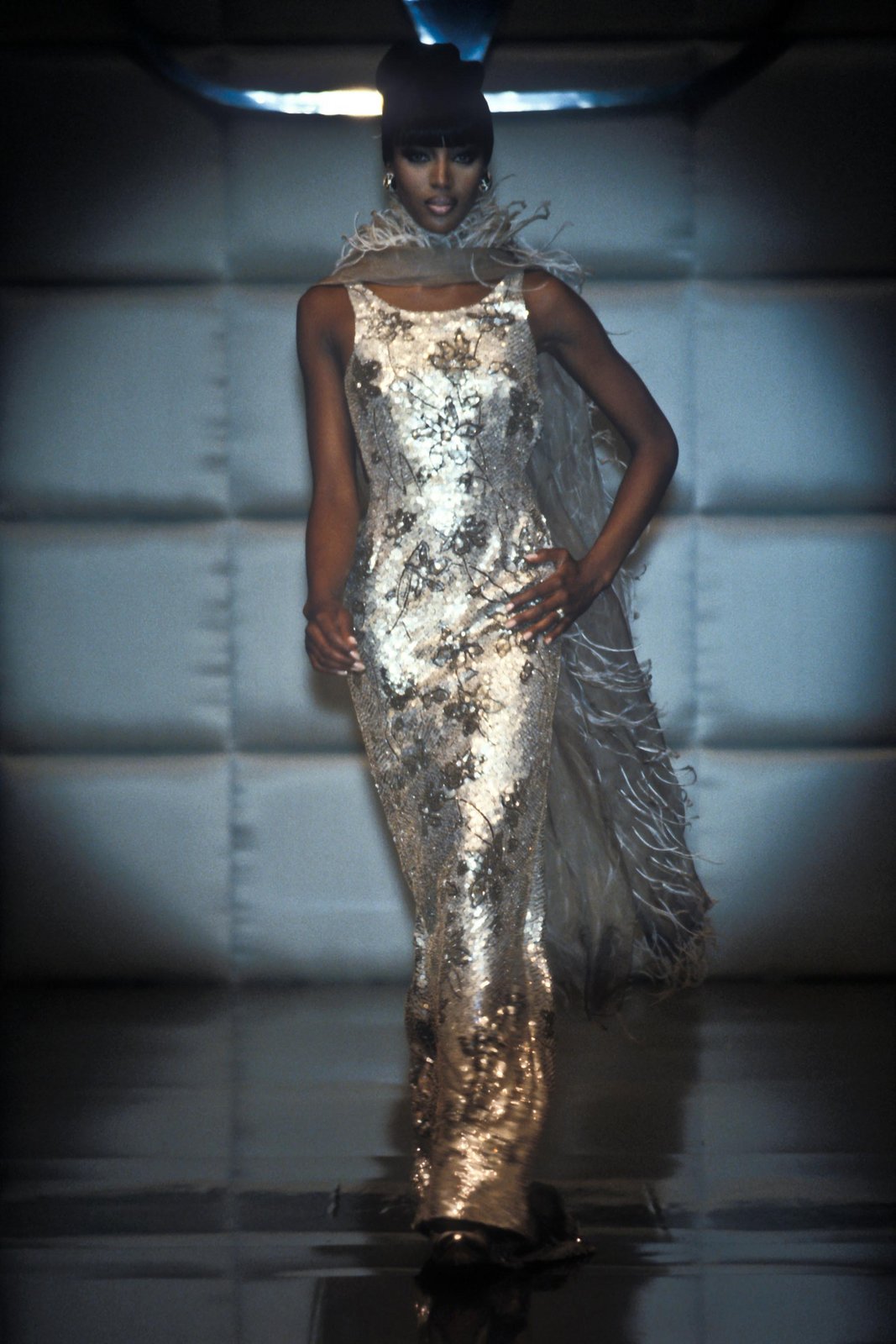 Fashion Classic: V A L E N T I N O Haute Couture Fall/Winter 1995 ...
