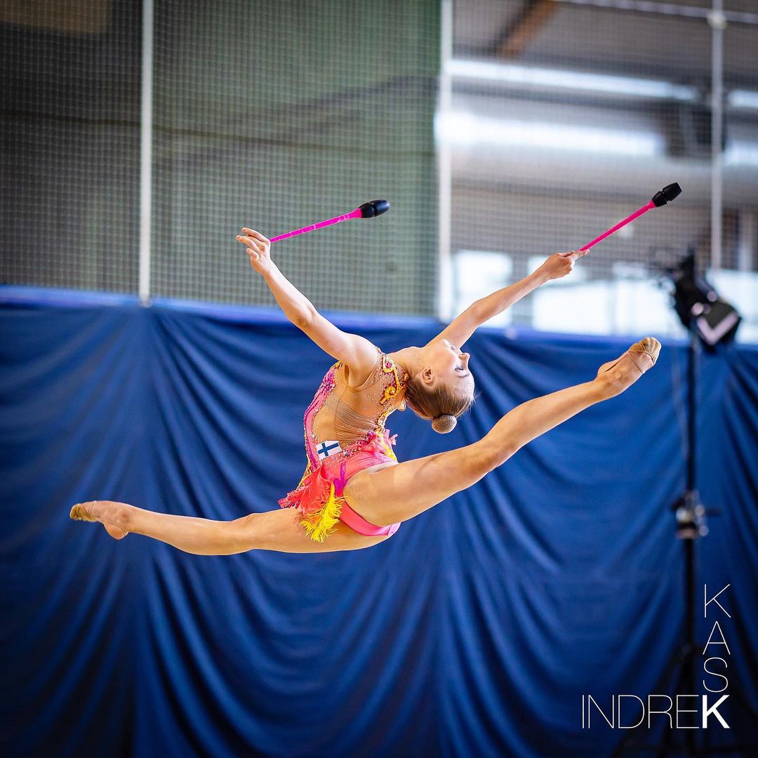 helin fin champ1 — Postimages