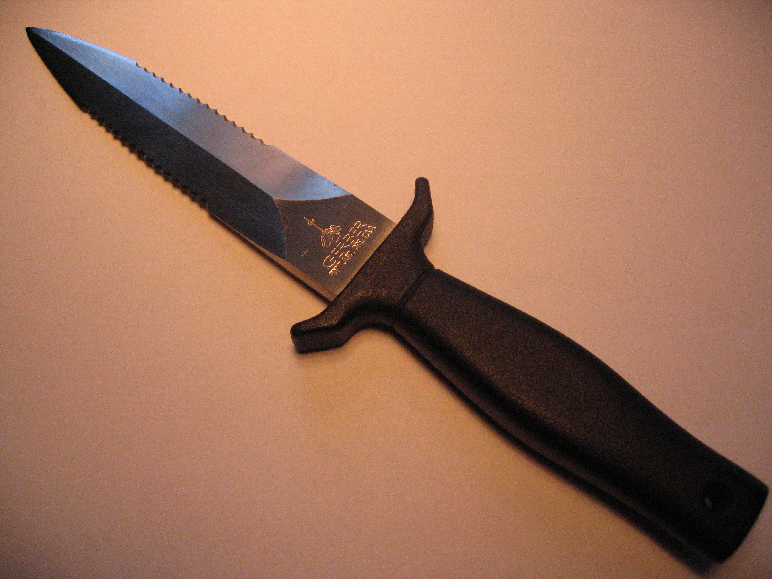 Gerber Mark I 4 — Postimages