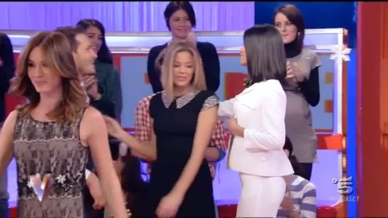 Federica& Costanza 2011 12 10 Verissimo 022 — Postimages