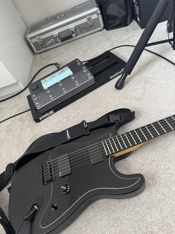 Jim Root Strat mods to make it less metal - Your opinions please ...