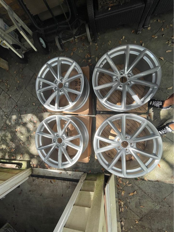 wheels 2 — Postimages