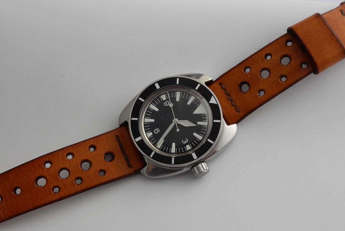 150 SM STRAP & CROWN H — Postimages