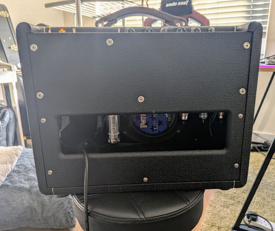 Traded Carr Mercury Mini 8W 10" EL34 Valve Spring Reverb Combo In Black ...