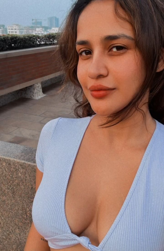 Flt0a DKa YAIi Zv B — Postimages