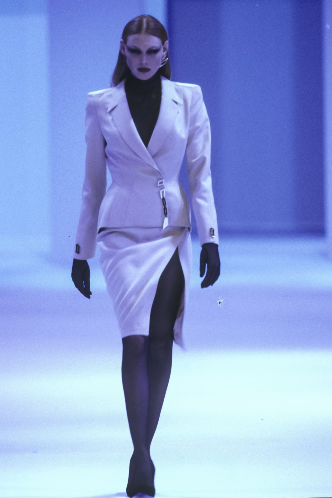 Fashion Classic: Thierry MUGLER Fall/Winter 1998 | Lipstick Alley