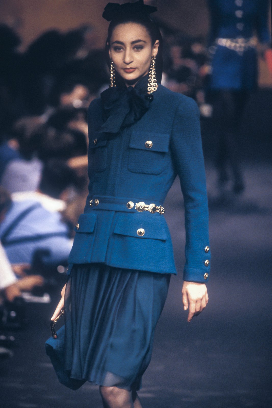 Fashion Classic: CHANEL Haute Couture Fall/Winter 1989 | Lipstick Alley