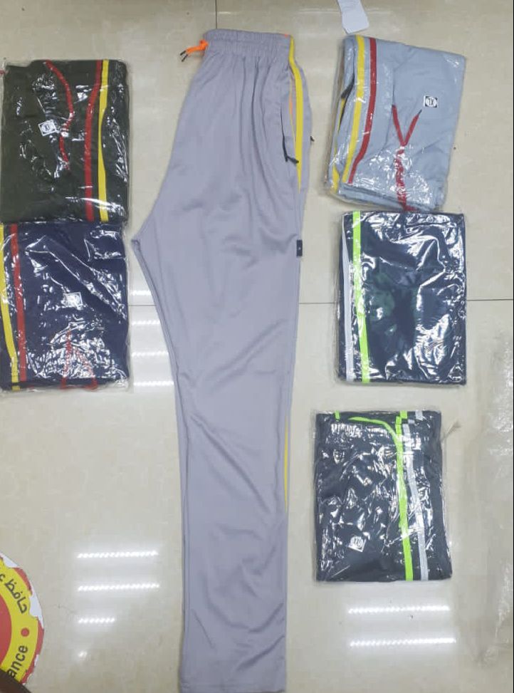 LYCRA TRACK — Postimages