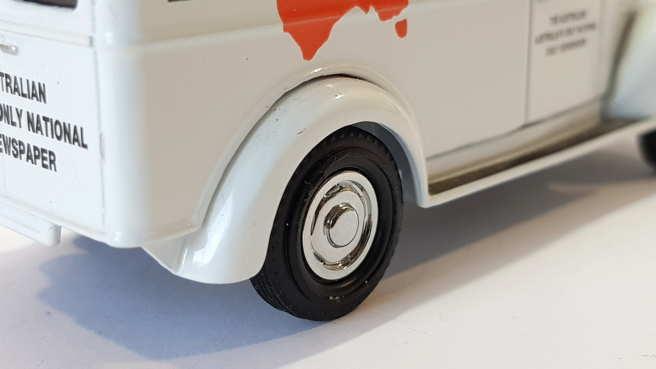 GMCASTR428 — Postimages