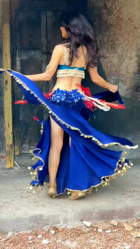 Sandeepa Dhar hot reels 1 00 09 21 29 Still046 — Postimages