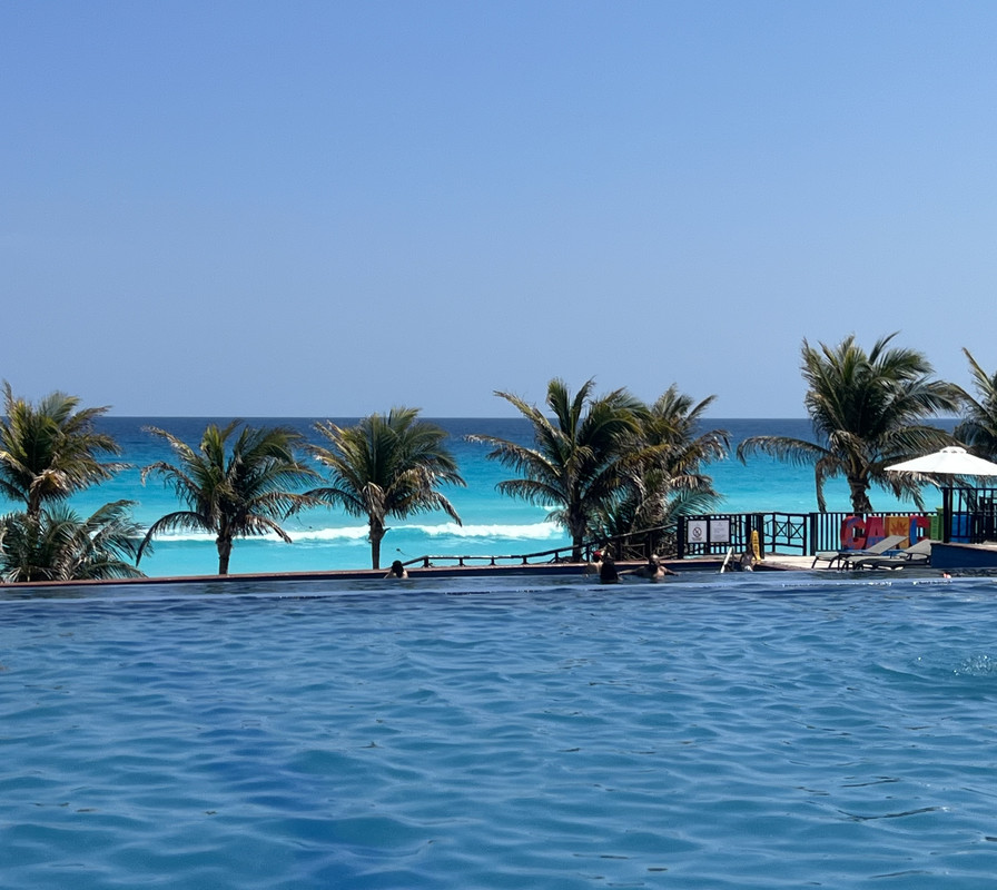 2133022 E 1 CBB 4 FF5 BE12 2 A522 E89 AF58 — Postimages