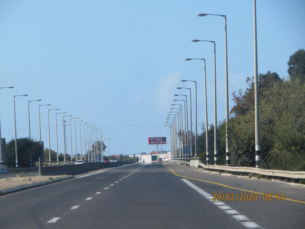 Lighting-Gallery.net - Lanterns/Lantern on the way back and forth to ...