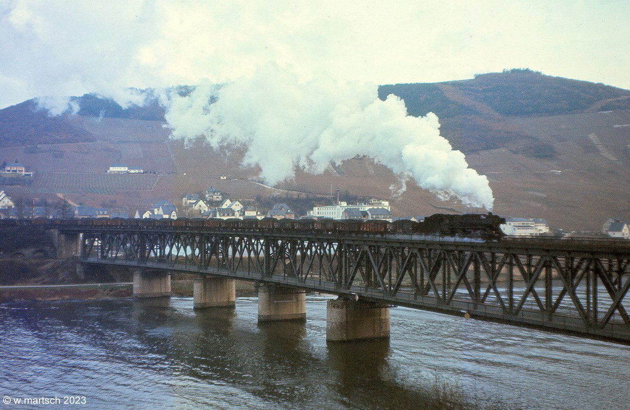 06 1076 — Postimages