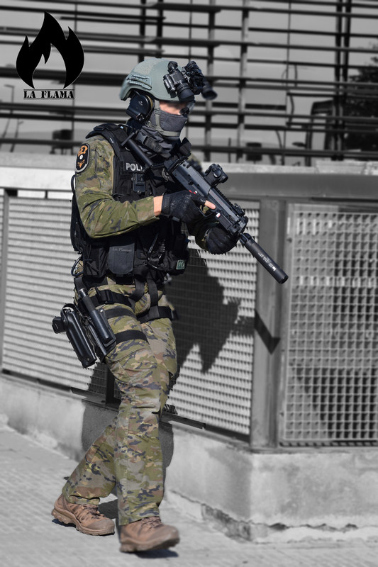 Mossos d'Esquadra-GEI (Grupo Especial de Intervención) - Forocoches