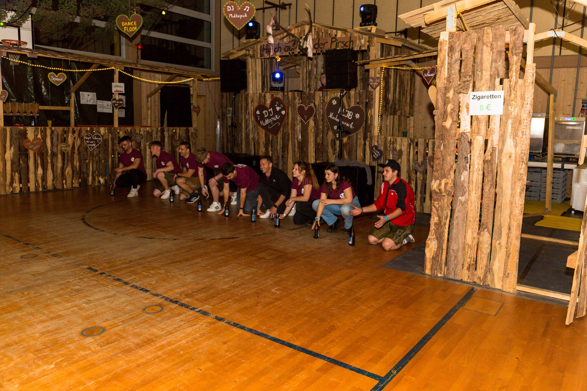 QW4B0638 — Postimages