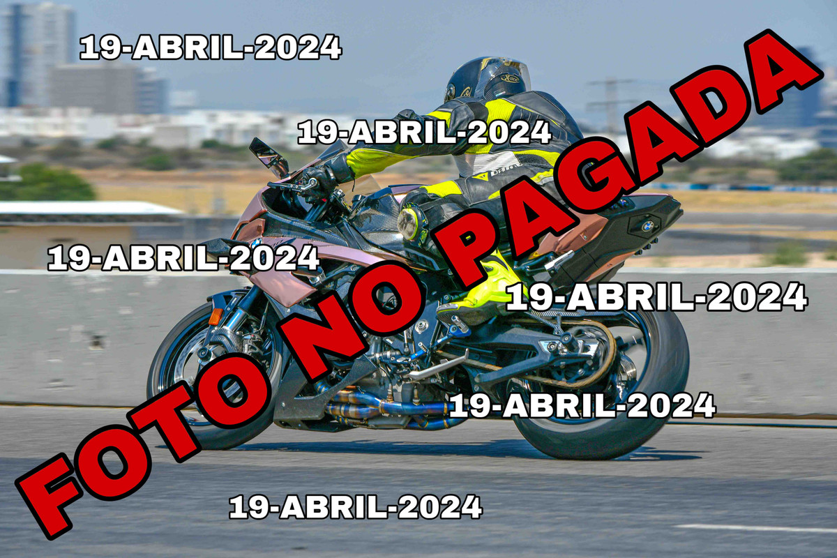 KQ 138 — Postimages