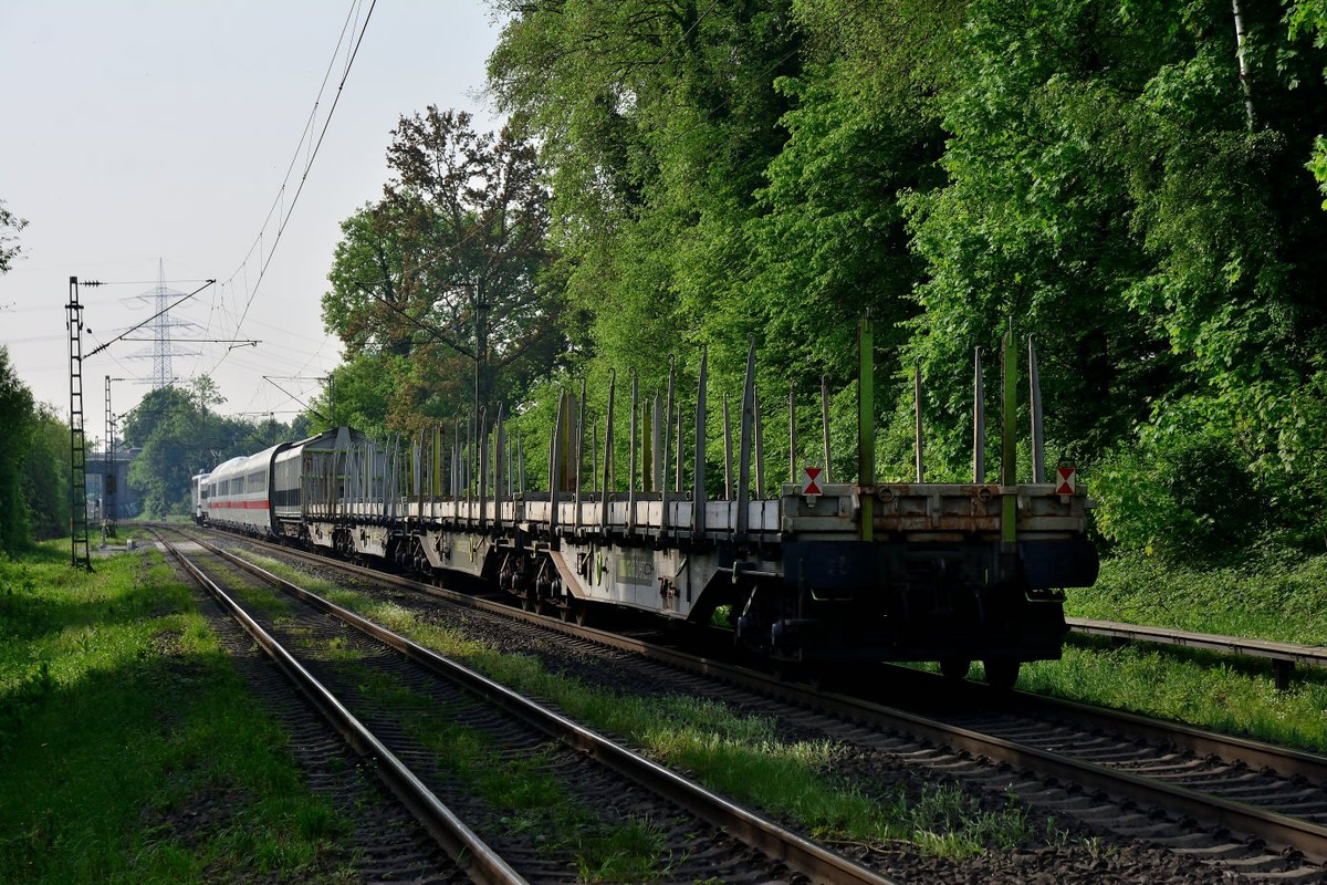 111 215 c — Postimages