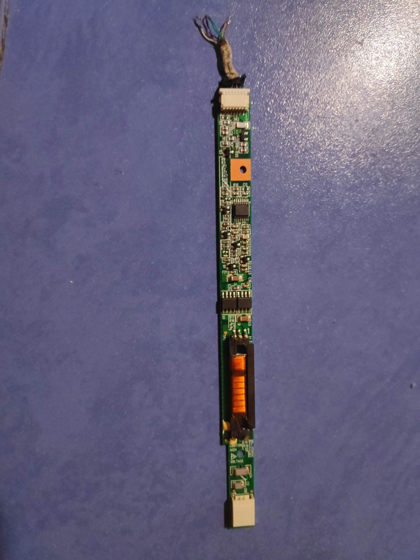 Lighting up LCD backlight : r/AskElectronics