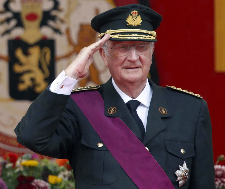 King Albert II Minecraft Skin